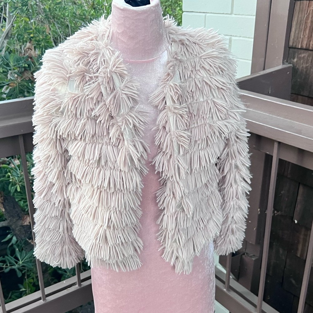 Jacket-Fluffy, Furry, Shaggy, Layered Fringe, Open Fr… - Gem